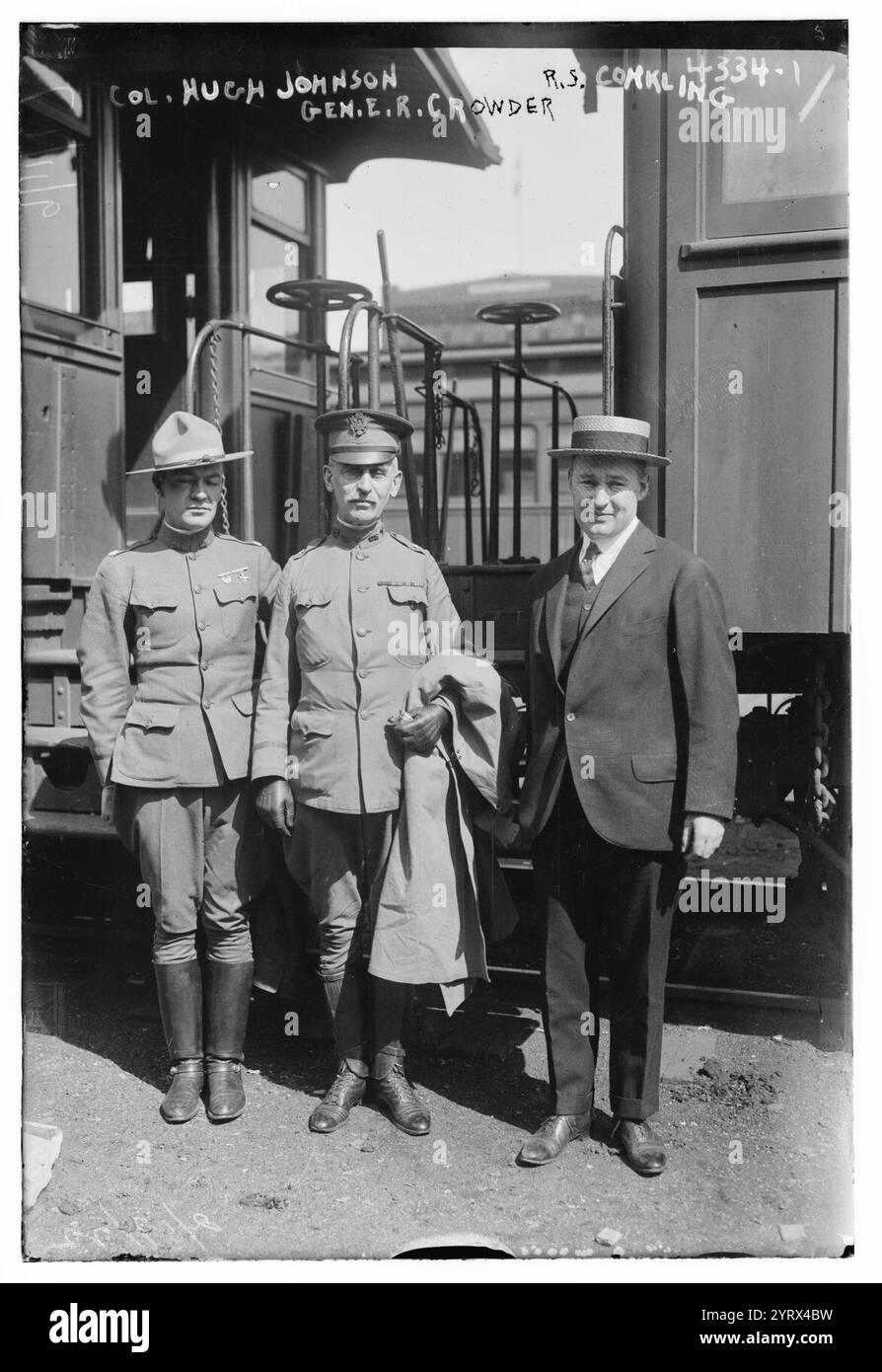 Col. Hugh Johnson, Gen. E.R. Crowder, R.S. Conkling at Camp Upton in ...