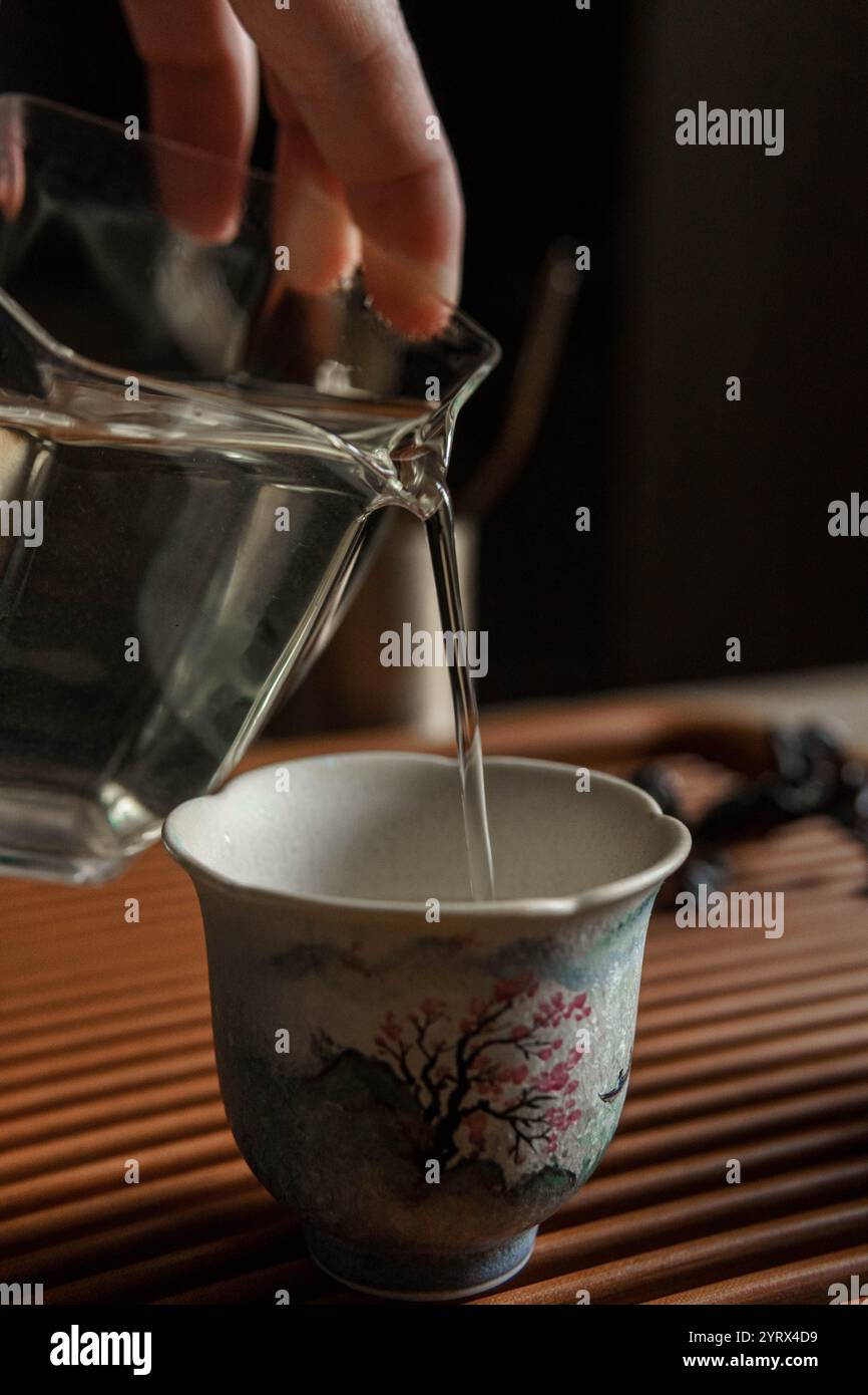 Pouring tea in a beautiful nature hi-res stock photography and images ...