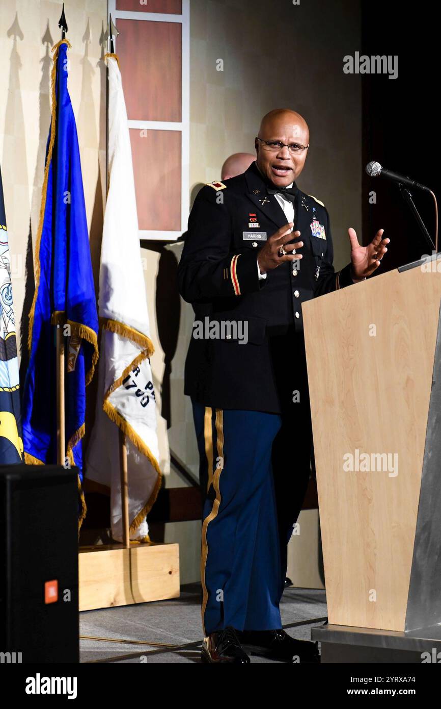 Colonel Shawn Harris at military ball in 2017 Stock Photo - Alamy