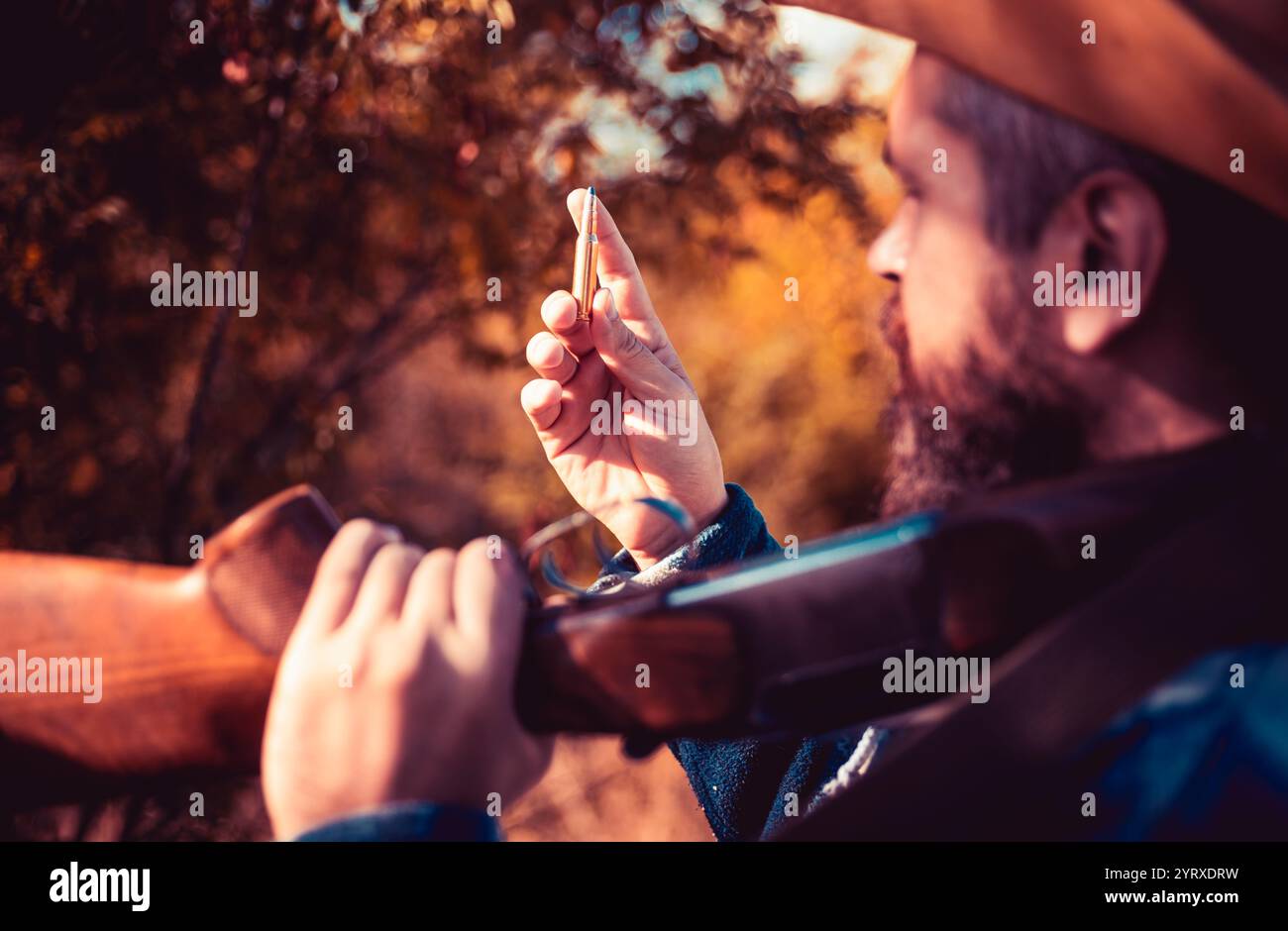 Hunter Classic. Texas ranger with shotgun gun on hunt. Cowboy Stock ...