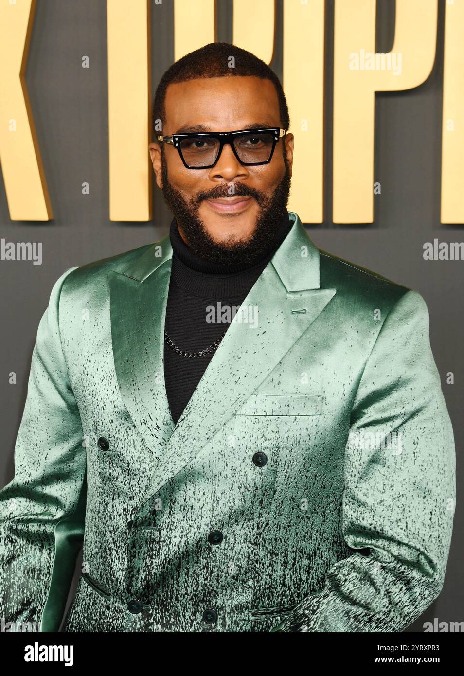 LOS ANGELES, CALIFORNIA - DECEMBER 03: Tyler Perry attends the premiere ...