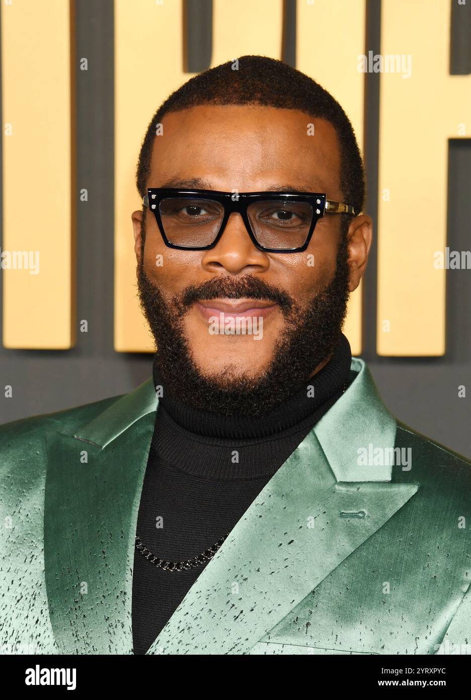 LOS ANGELES, CALIFORNIA - DECEMBER 03: Tyler Perry attends the premiere ...