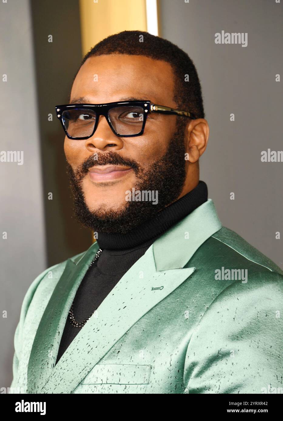 LOS ANGELES, CALIFORNIA - DECEMBER 03: Tyler Perry attends the premiere ...