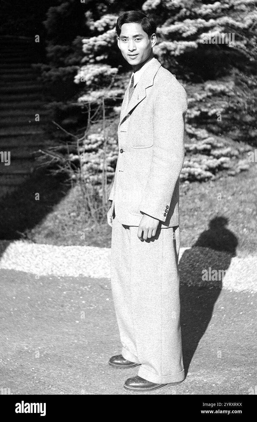 Ananda Mahidol (20 September 1925 ? 9 June 1946) king of Siam (later ...