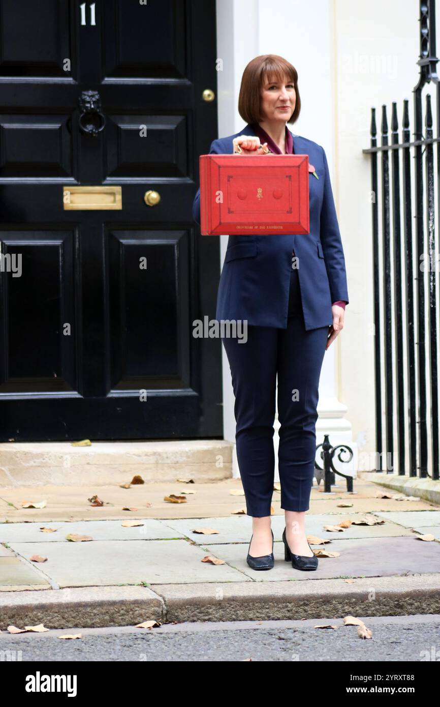 Rachel reeves speech hi-res stock photography and images - Alamy