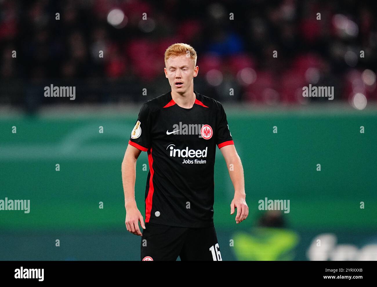 16 lukas klostermann hi-res stock photography and images - Alamy