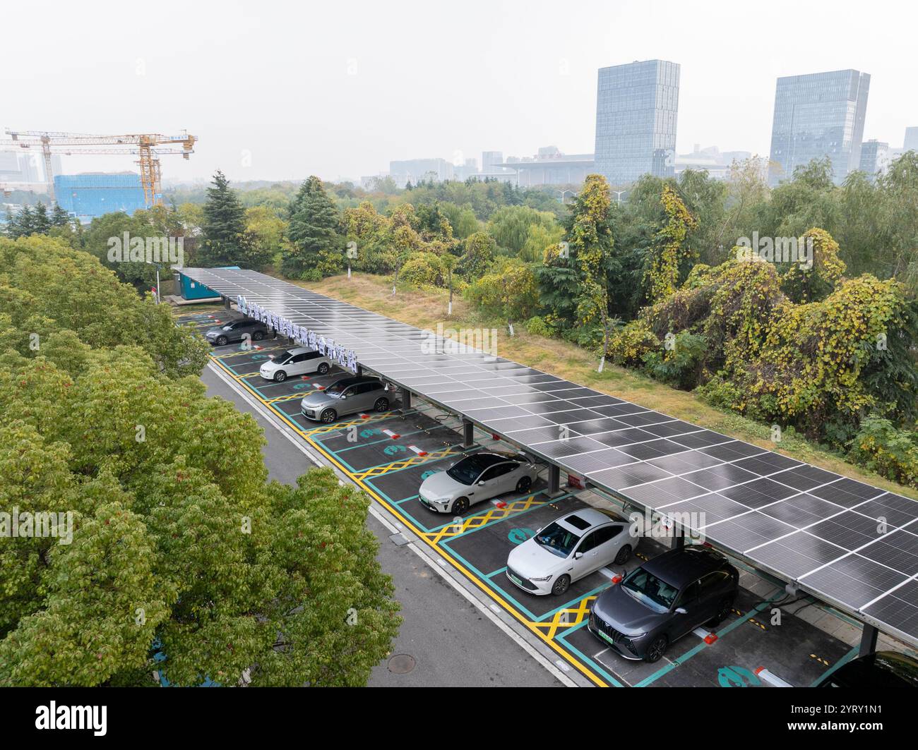 The "Light storage, charge and discharge" smart energy complex jointly ...