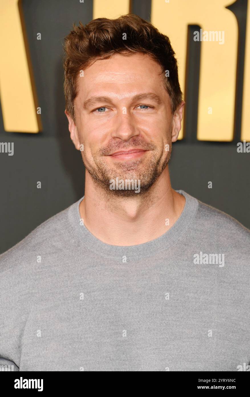 LOS ANGELES, CALIFORNIA - DECEMBER 03: Bill Barrett attends the ...