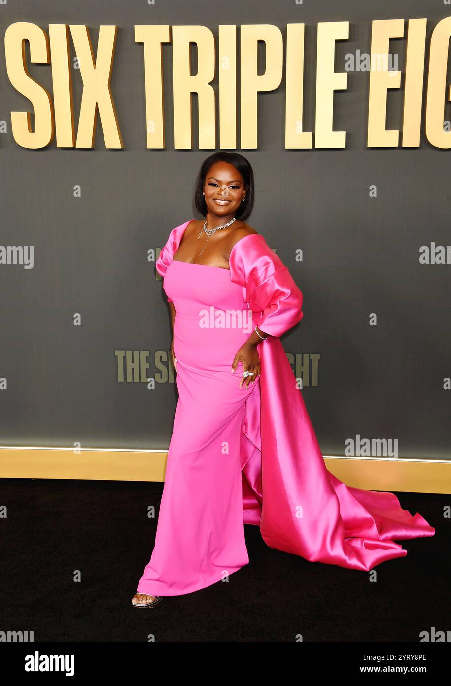 LOS ANGELES, CALIFORNIA - DECEMBER 03: Shanice Williams attends the ...