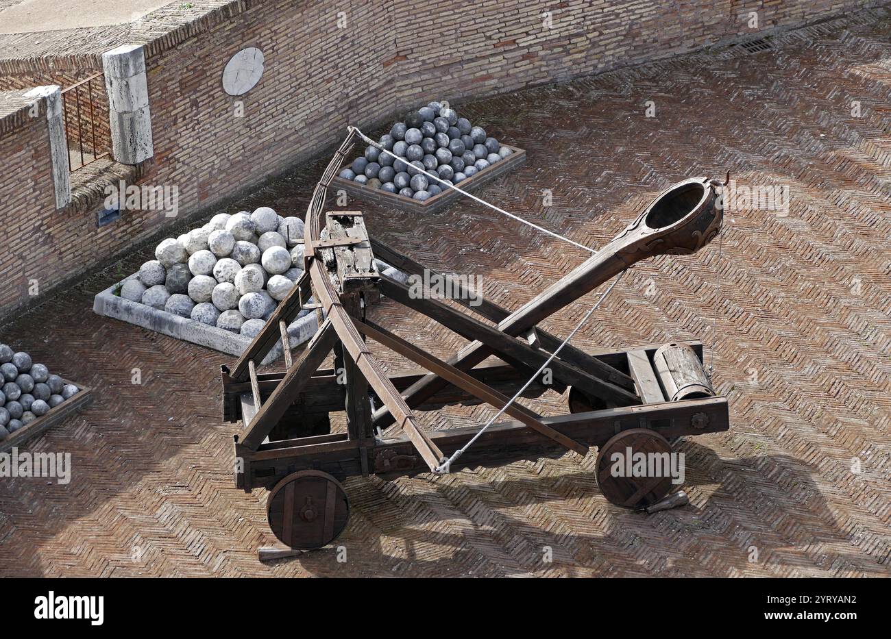 Massive Roman ballista in the Courtyard of Honour, Castle of St Angelo ...