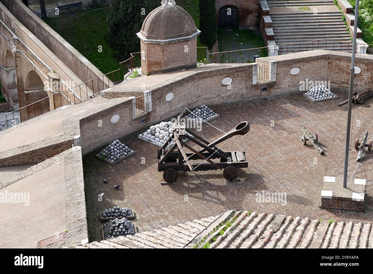 Massive Roman ballista in the Courtyard of Honour, Castle of St Angelo ...