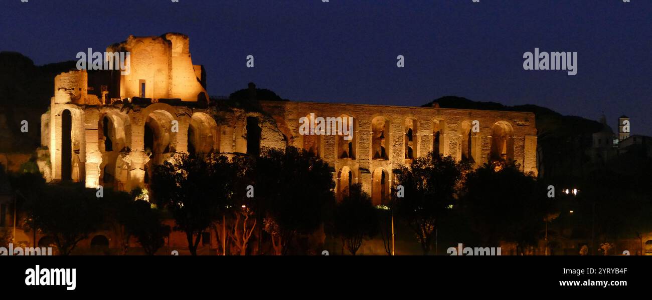 The Domus Severiana, part of the imperial palaces on the Palatine Hill ...