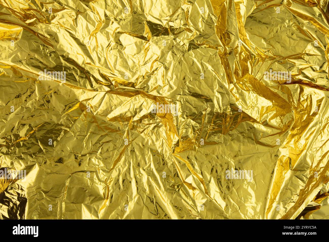 Crumpled torn crushed wrapping paper hi-res stock photography and ...