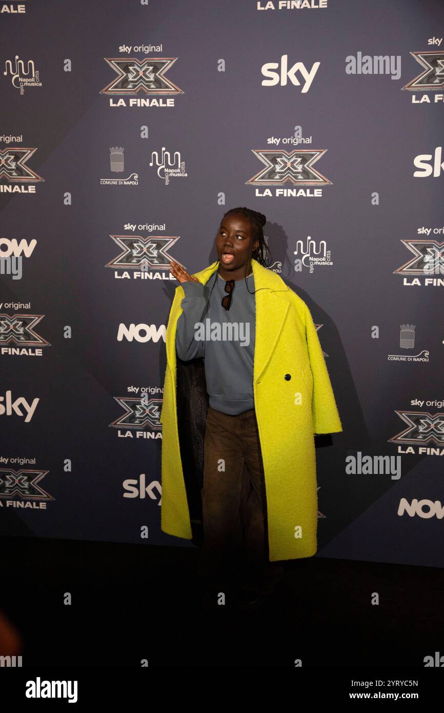 Naples, Italy. 04th Dec, 2024. Italian singer Mimì Caruso during the "X ...
