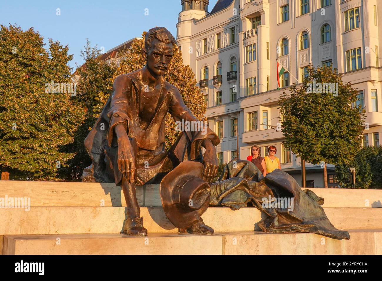Hungary, Budapest, the statue of poet Attila Joseph is quite expressive ...