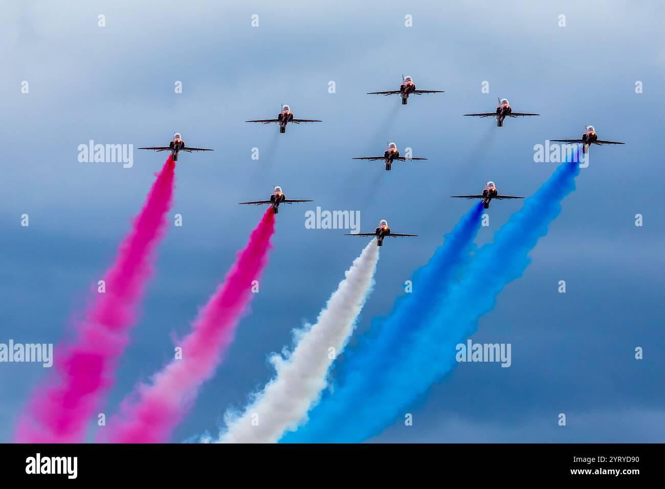 The Red Arrows Aerobatic Display Team Stock Photo - Alamy