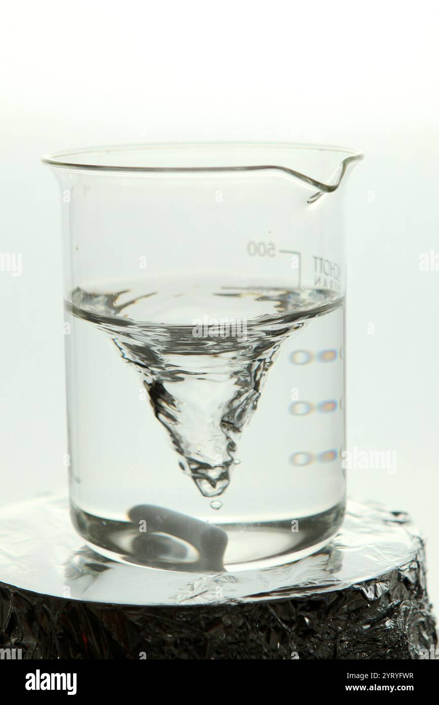 Conical glass beaker hi-res stock photography and images - Alamy