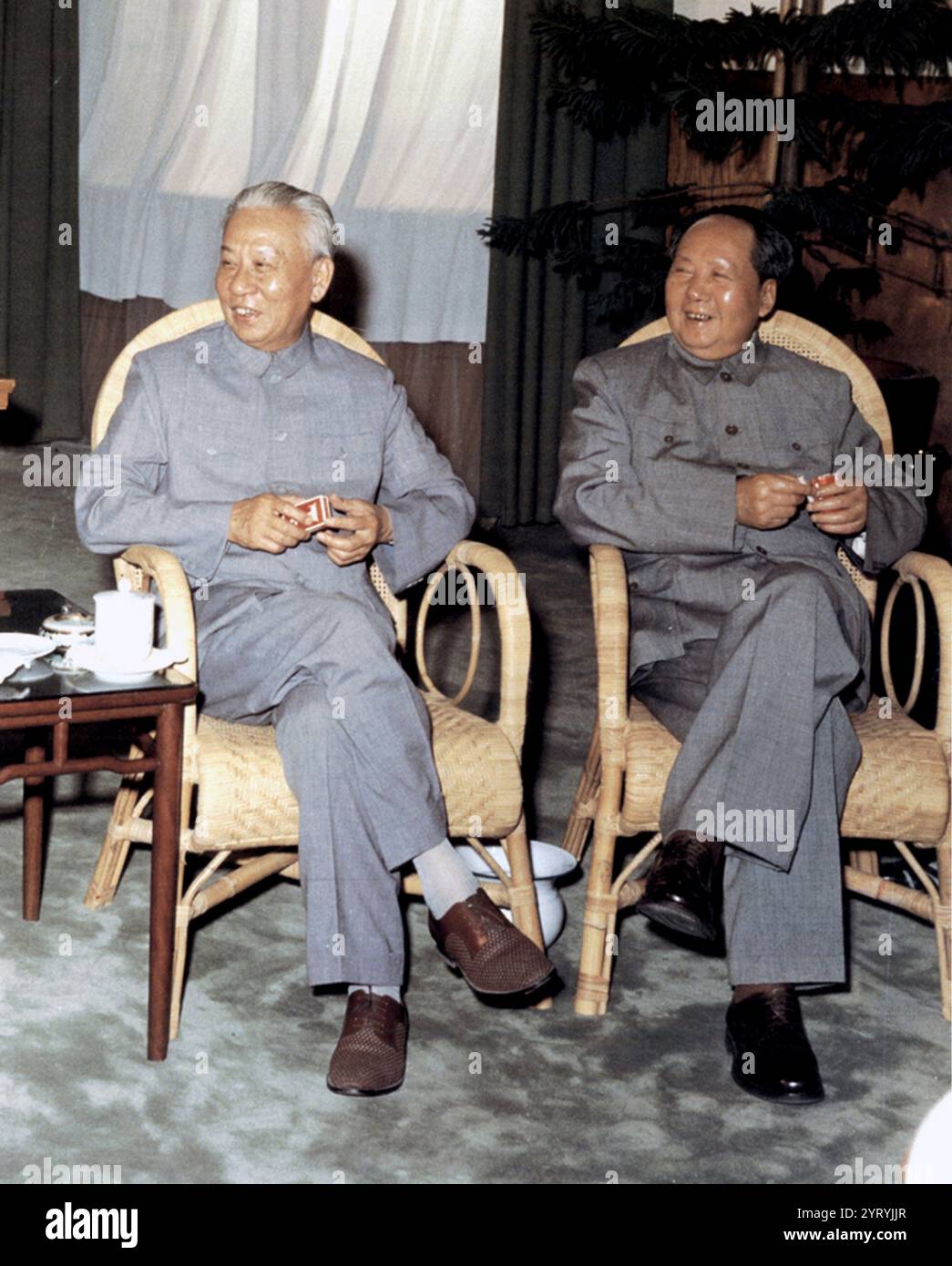 Liu Shaoqi and Mao Zedong 1960 Stock Photo - Alamy