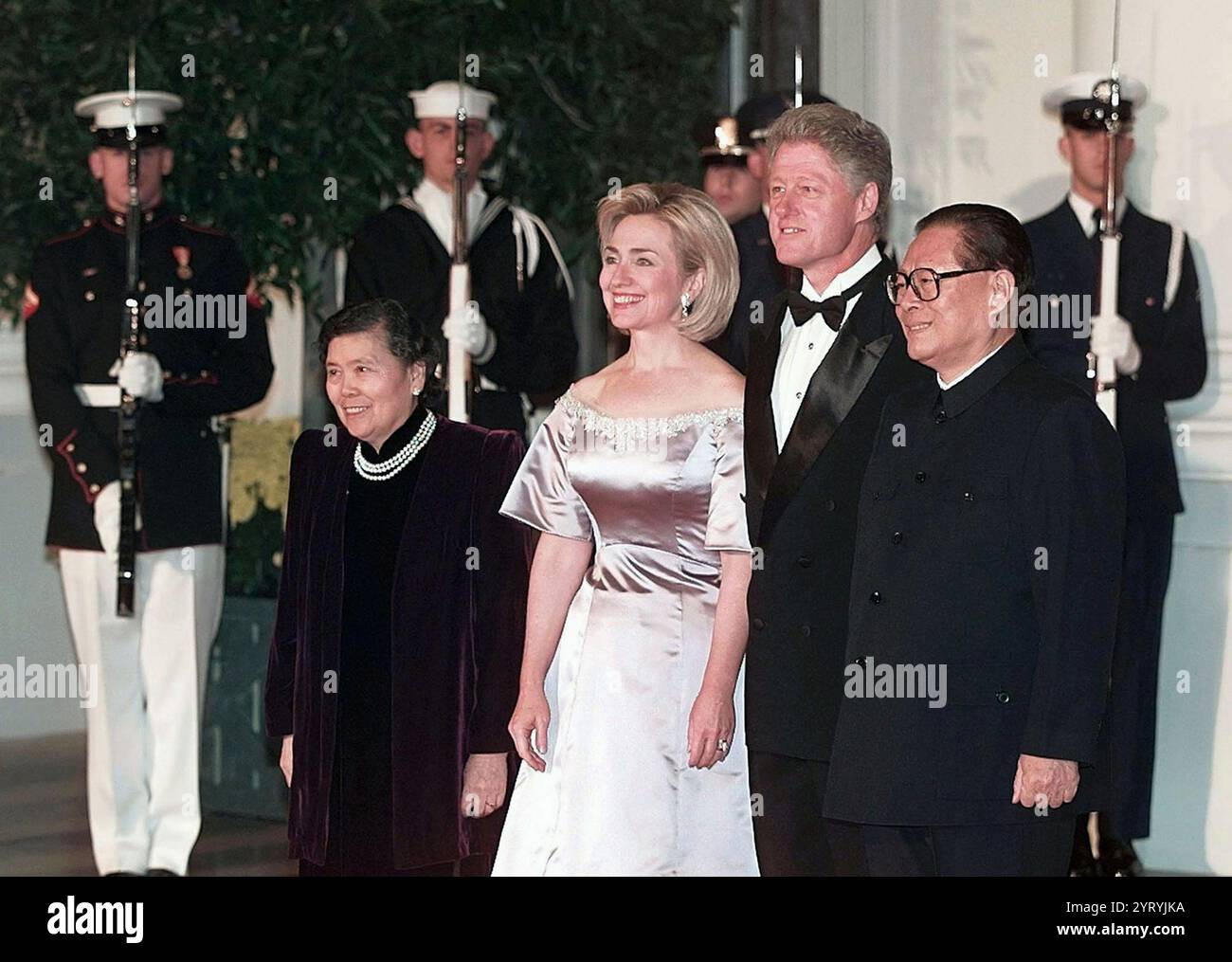 Hillary clinton in 1997 hi-res stock photography and images - Alamy