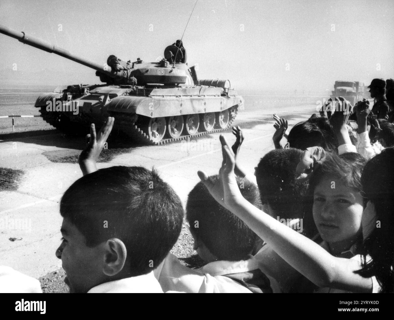 Soviet T-62M main battle tank, of the "Berlin" tank regiment, leaving ...