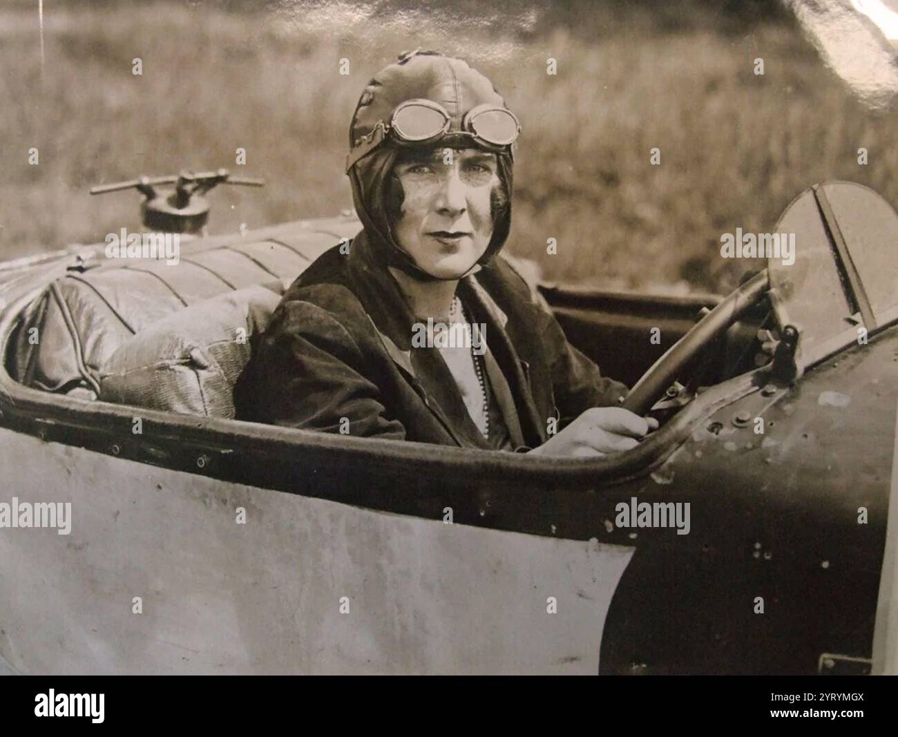 Mildred Mary Petre (1895 ?1990) a British record-breaking racing ...