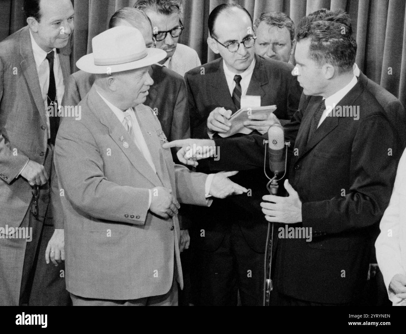 American national history hi-res stock photography and images - Alamy