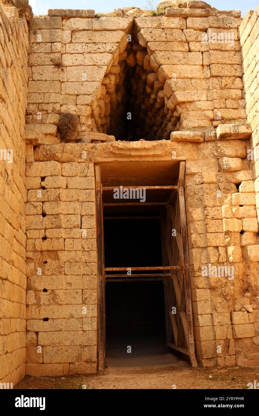The Tomb of Clytemnestra was a Mycenaean tholos type tomb built in c ...