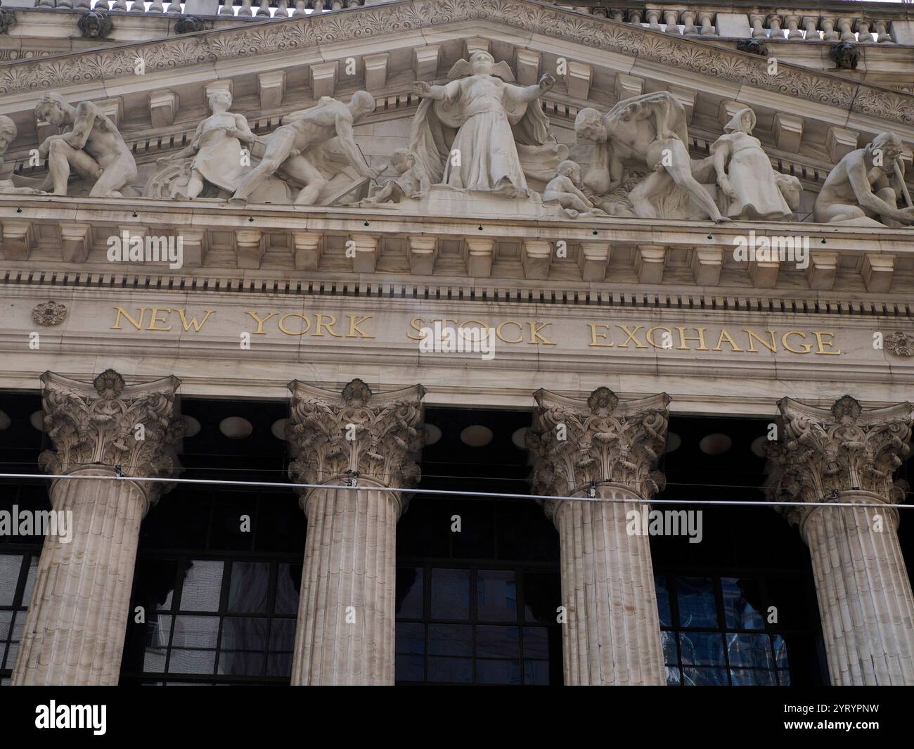 stock exchange building in new york detail Stock Photo - Alamy