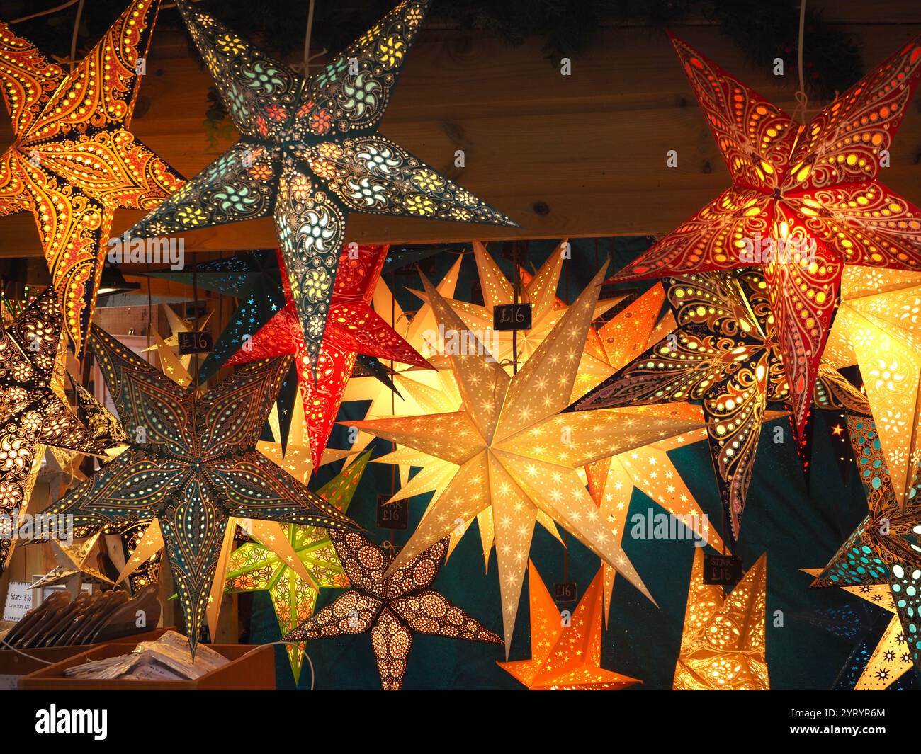 Large illuminated decorated stars being sold by Paperstarlights for ...