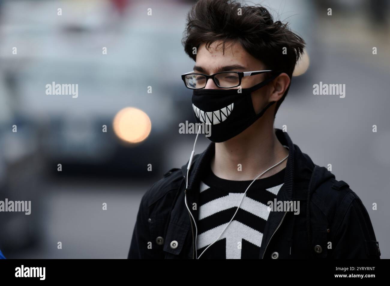 Face masks worn during hi-res stock photography and images - Alamy