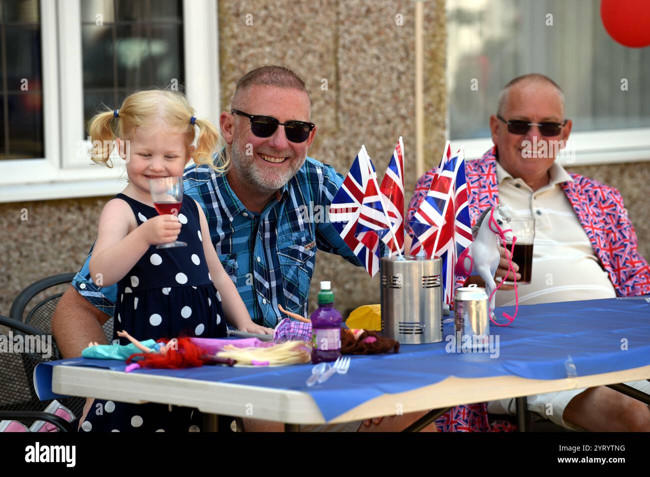 VE Day is celebrated in England during the Corona Virus Pandemic, 8th ...