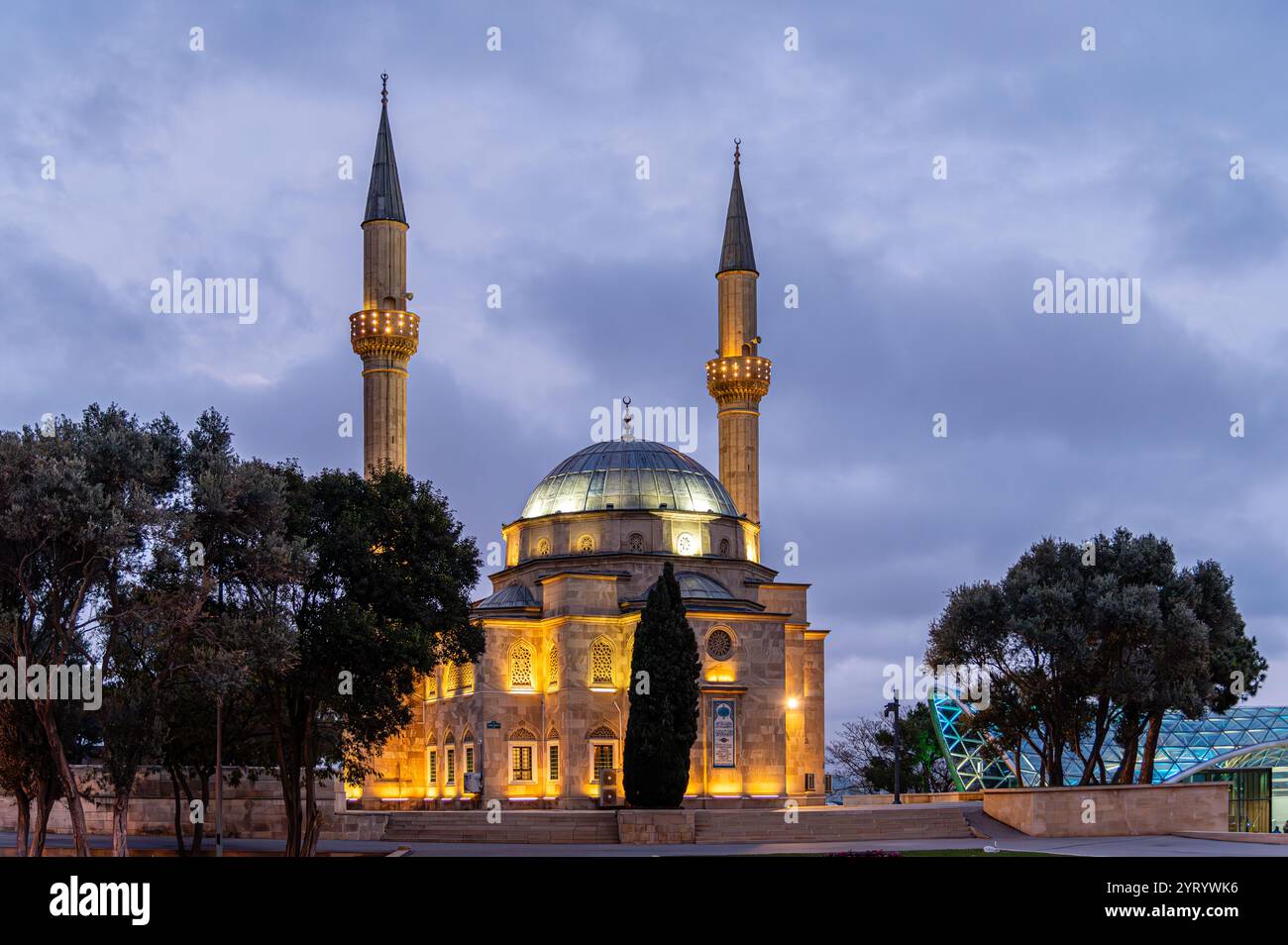 Mosque of the martyrs hi-res stock photography and images - Alamy