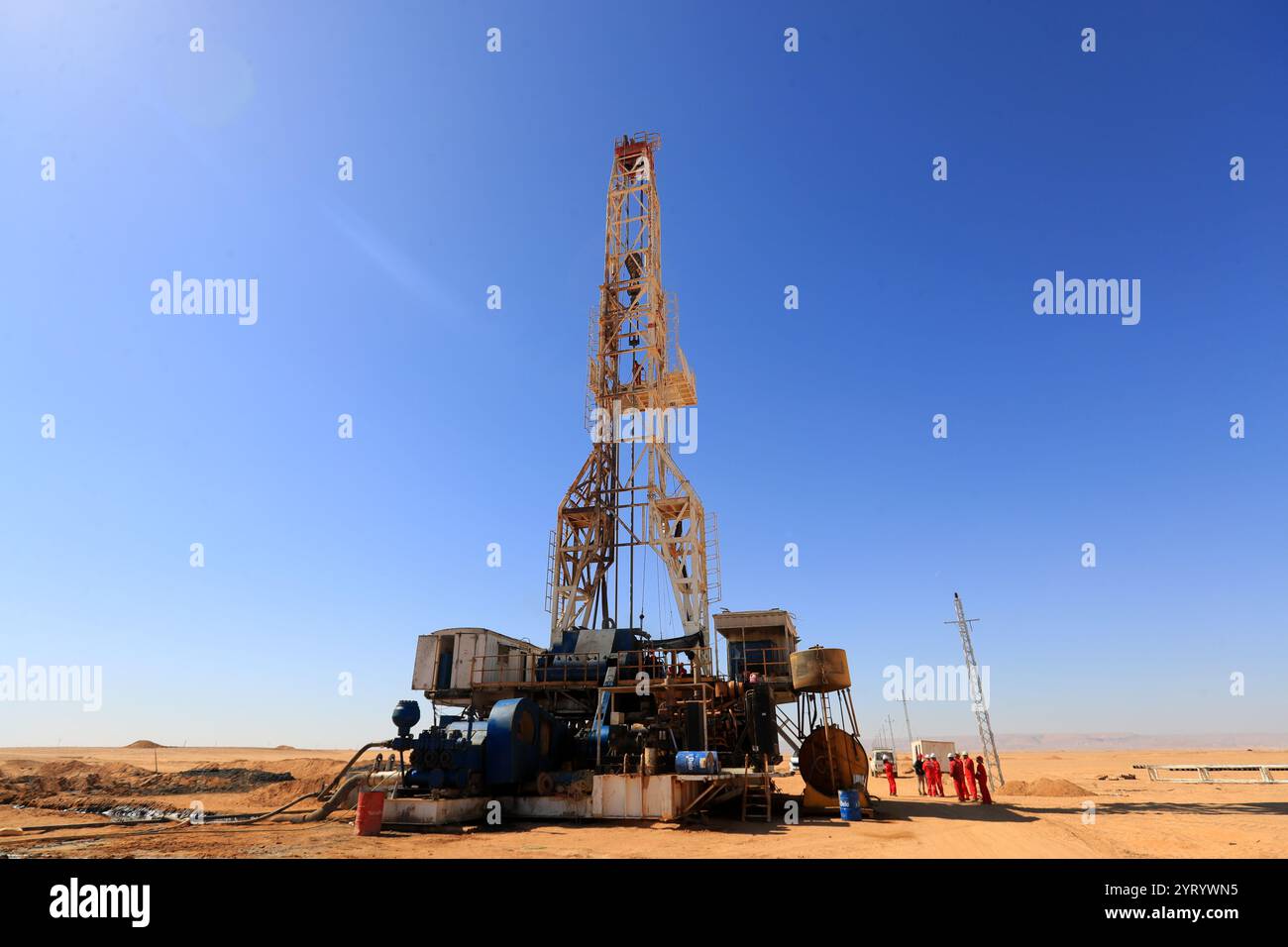 Aswan. 23rd Nov, 2024. This photo taken on Nov. 23, 2024 shows a rig ...