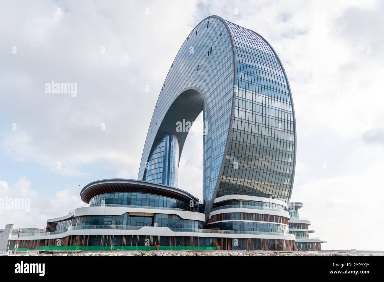 Crescent Hotel, Baku, Azerbaijan Stock Photo - Alamy