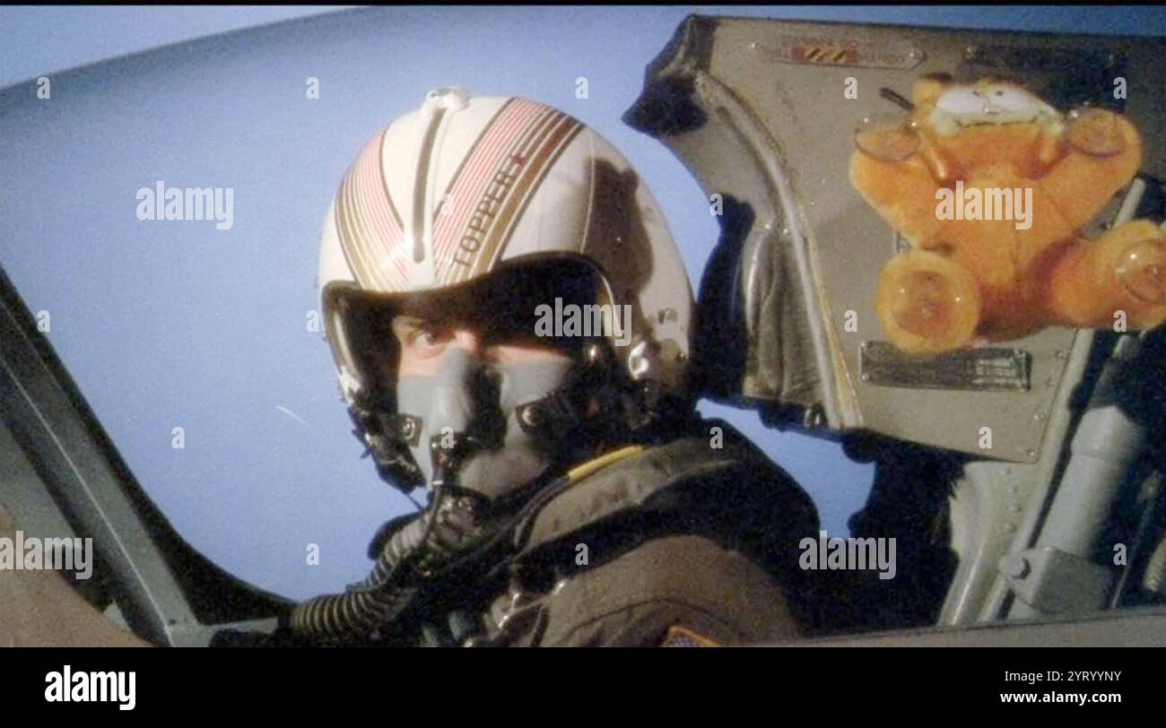 HOT SHOTS ! 199120th Century Fox film with Charlie Sheen as Lt Sean ...