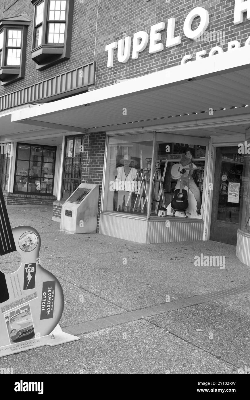 Stock photo showing sidewalk sculpture in front of Tupelo Hardware store where Elvis Presley ...