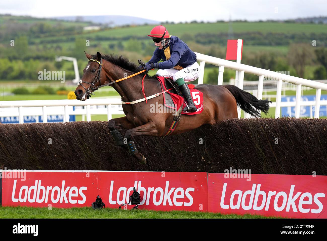 Star chaser hi-res stock photography and images - Alamy