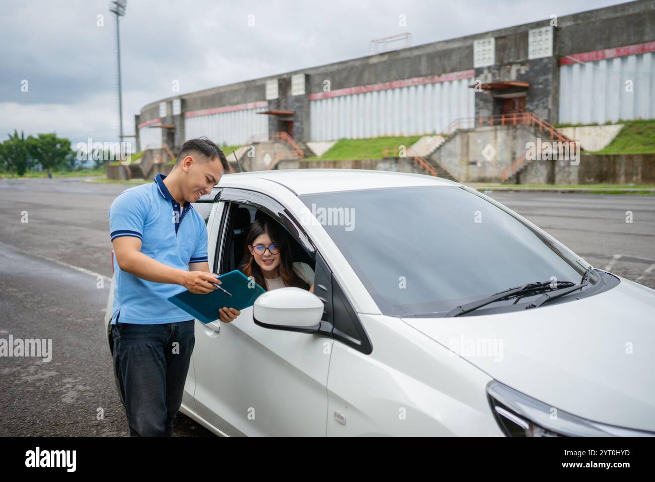 An engaging and efficient customer service interaction at a car rental ...
