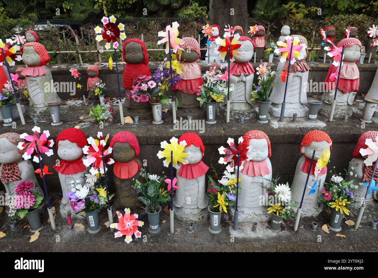 There are 1200 stone Jizo statues memorializing dead babies at the ...