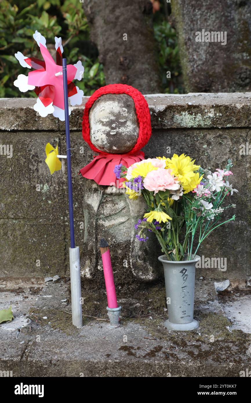 There are 1200 stone Jizo statues memorializing dead babies at the ...