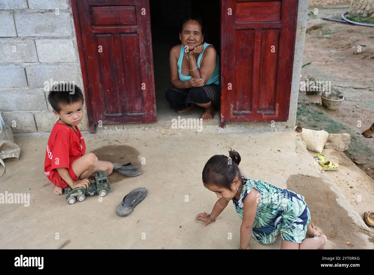 Rural Laos people natural scenes Stock Photo - Alamy