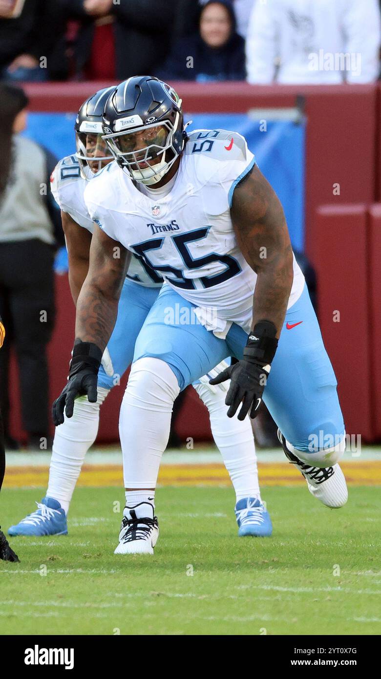 Tennessee Titans offensive tackle JC Latham (55) blocks during an NFL ...