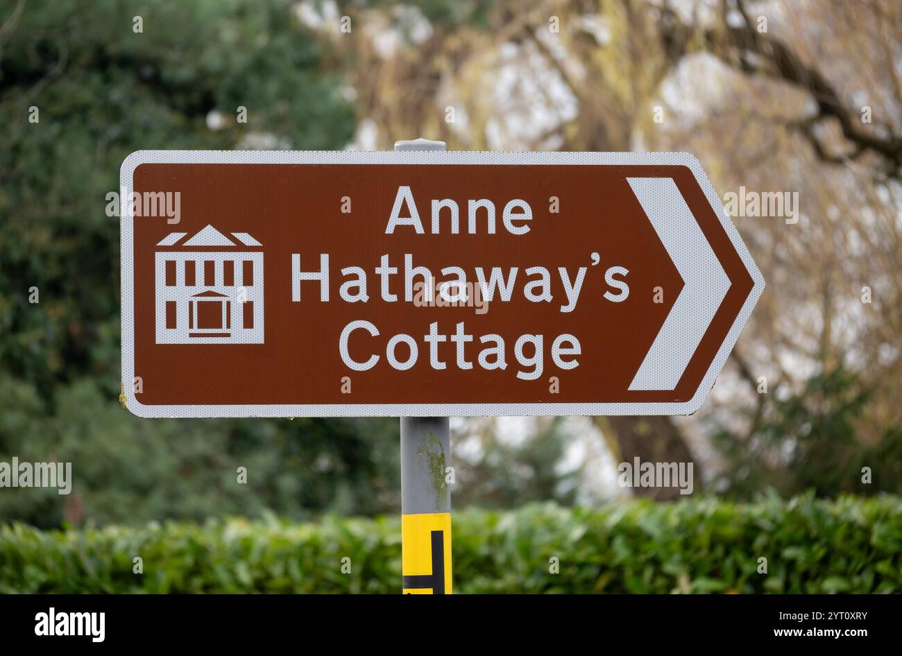 Anne Hathaway’s Cottage sign, Shottery, Warwickshire, England, UK Stock ...