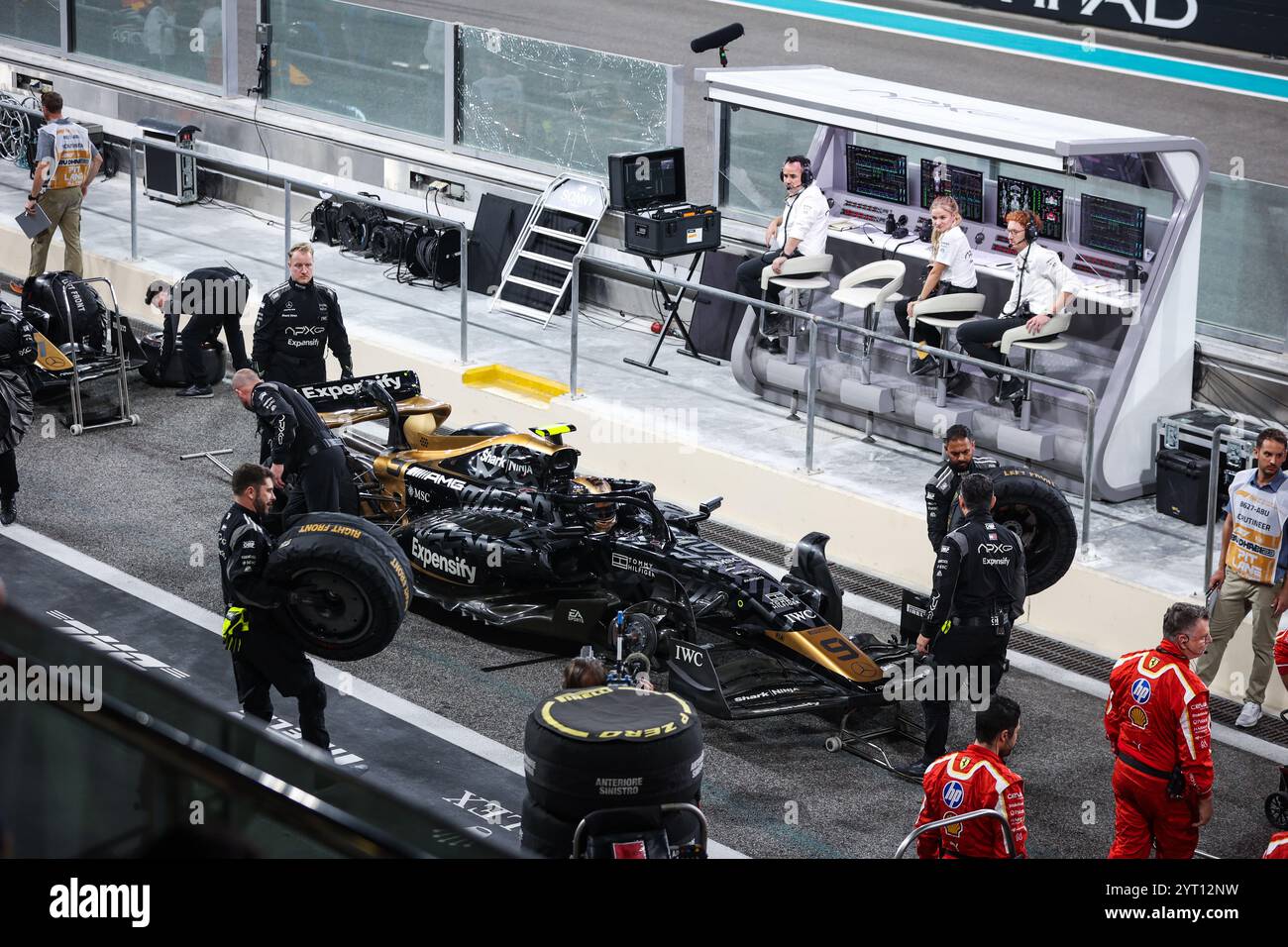 09 APX GP Modified F2 car prepared by Mercedes Applied Science and ...