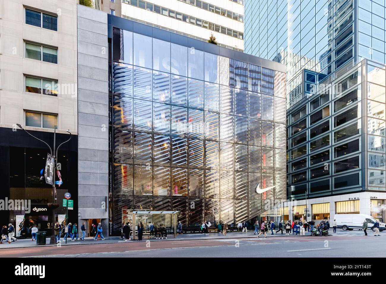 Nike flagshio store hi-res stock photography and images - Alamy