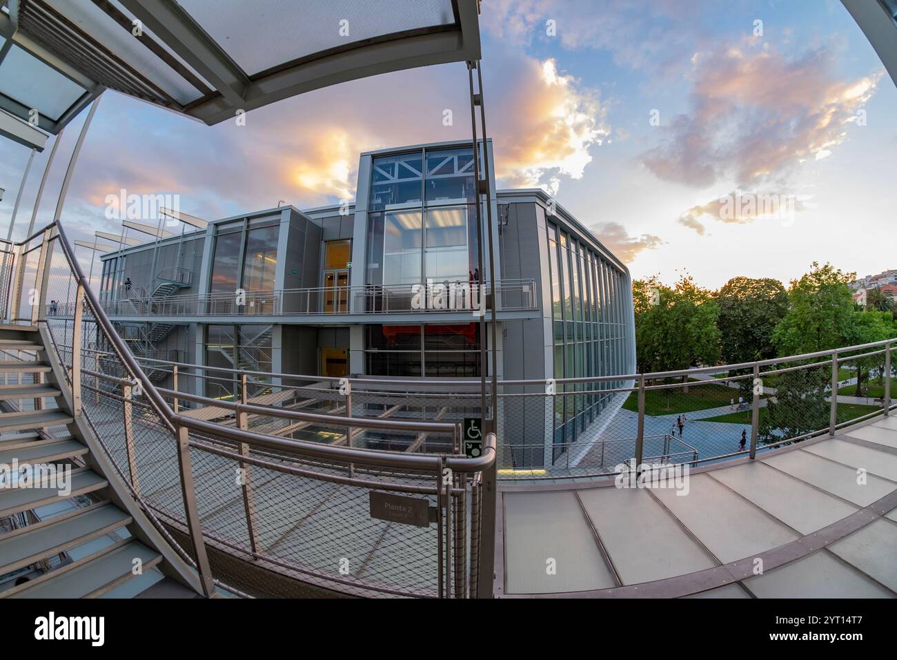 Botin Center Museum Art and Culture. Botin Foundation, architect Renzo ...