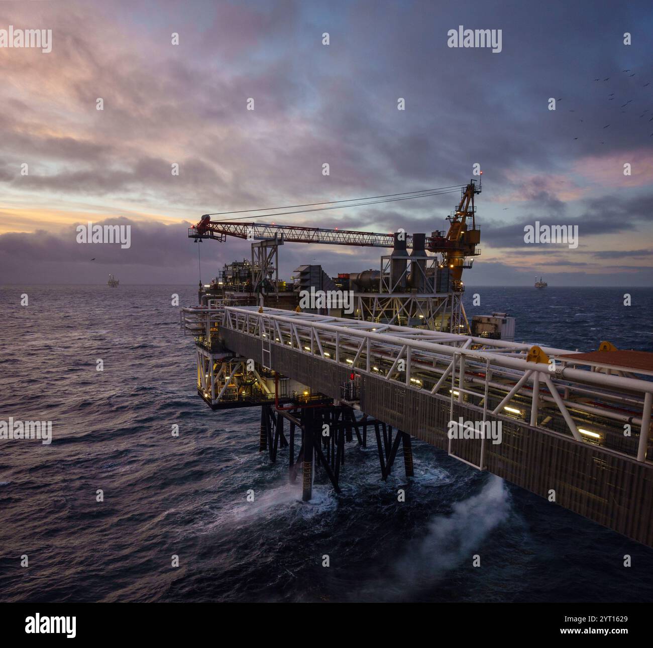 Oil rig, North Sea, Forties Alpha Stock Photo - Alamy