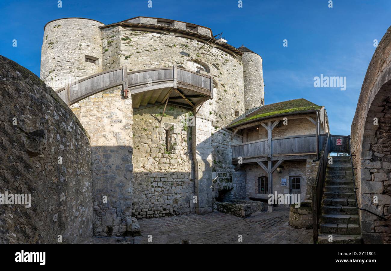Provins, France - 11 30 2024: Panoramic view of the Caesar Tower in the ...