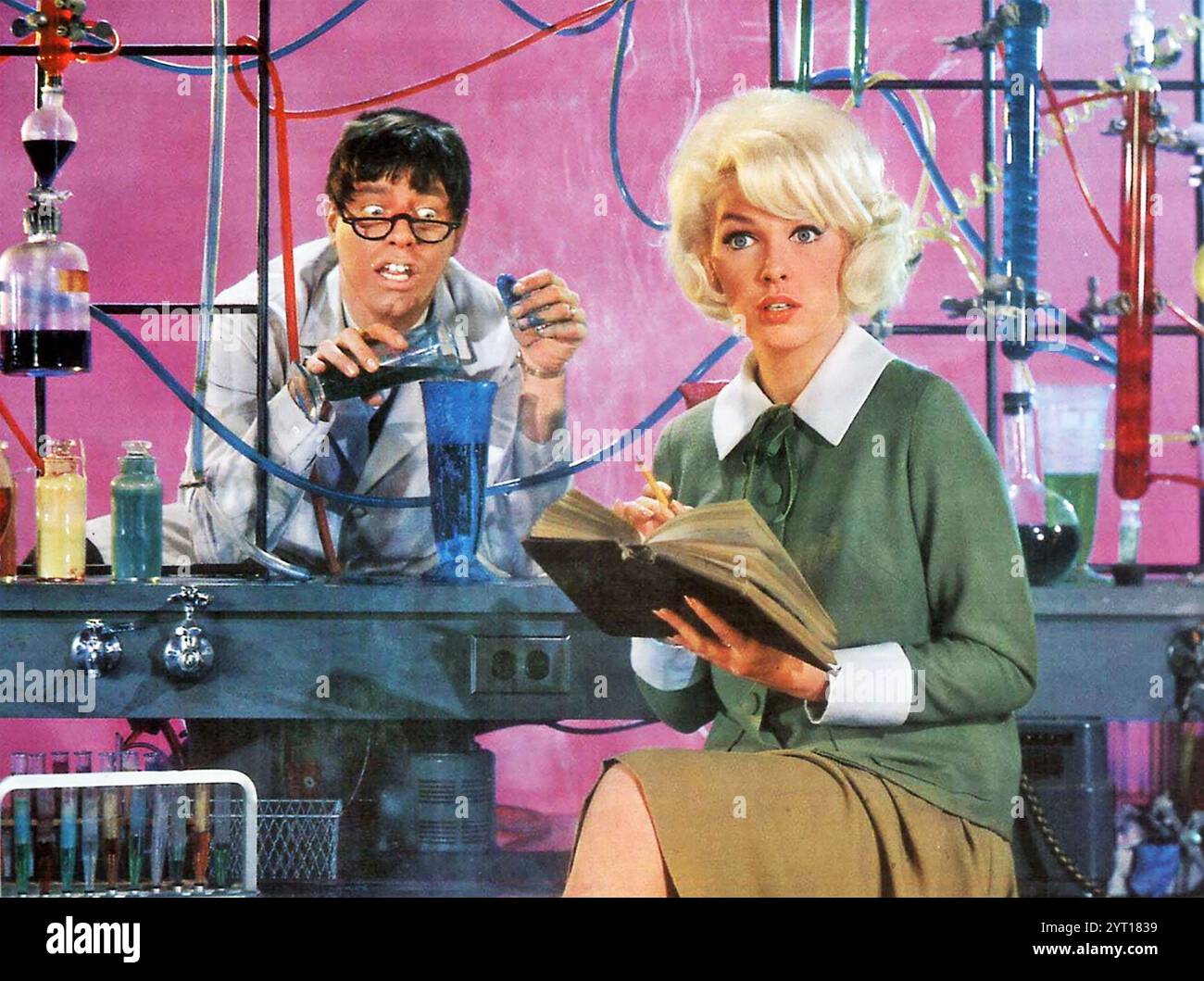 THE NUTTY PROFESSOR 1963 Paramount Pictures comedy with Jerry Lewis as ...