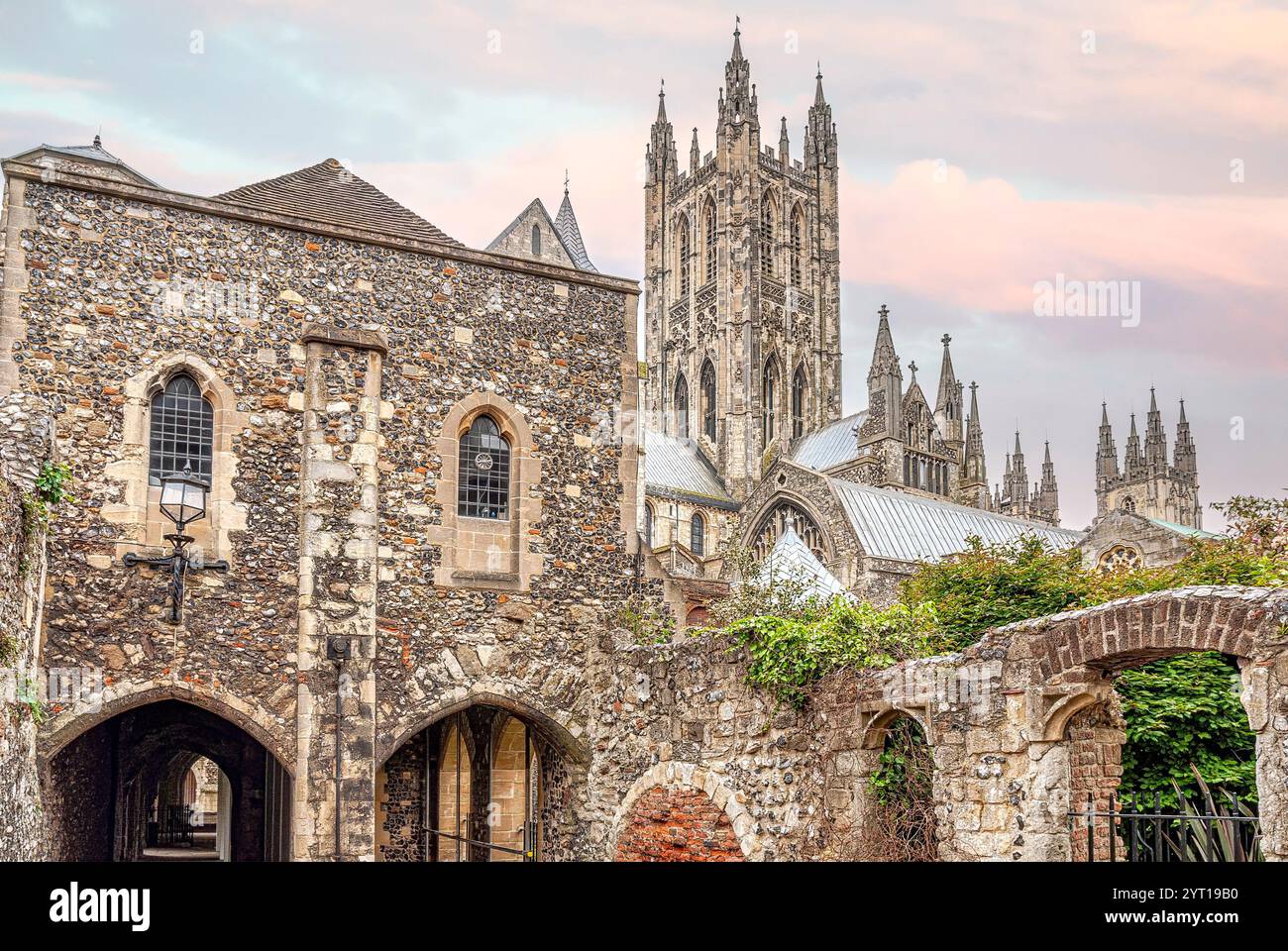 Canterbury cathedral architecture hi-res stock photography and images ...